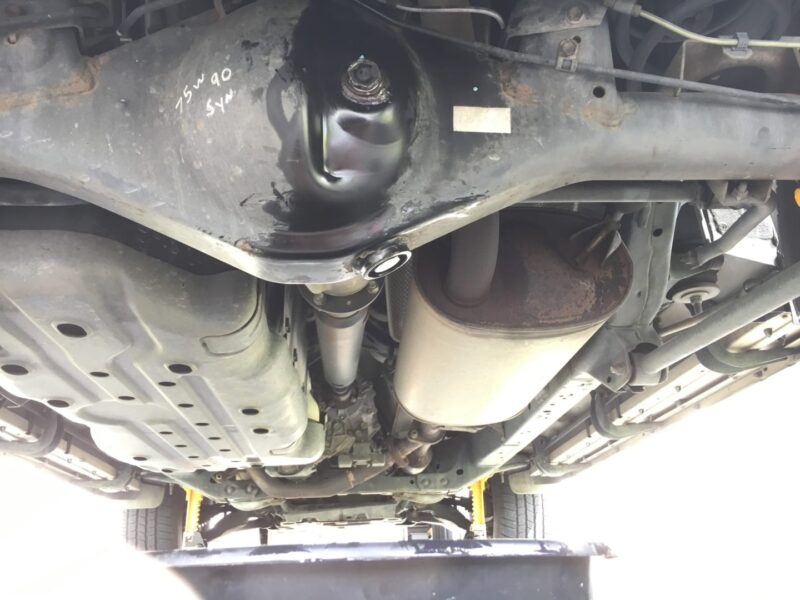 Front and Rear Differential Fluid Replacement: 4th Gen Toyota 4Runner ...