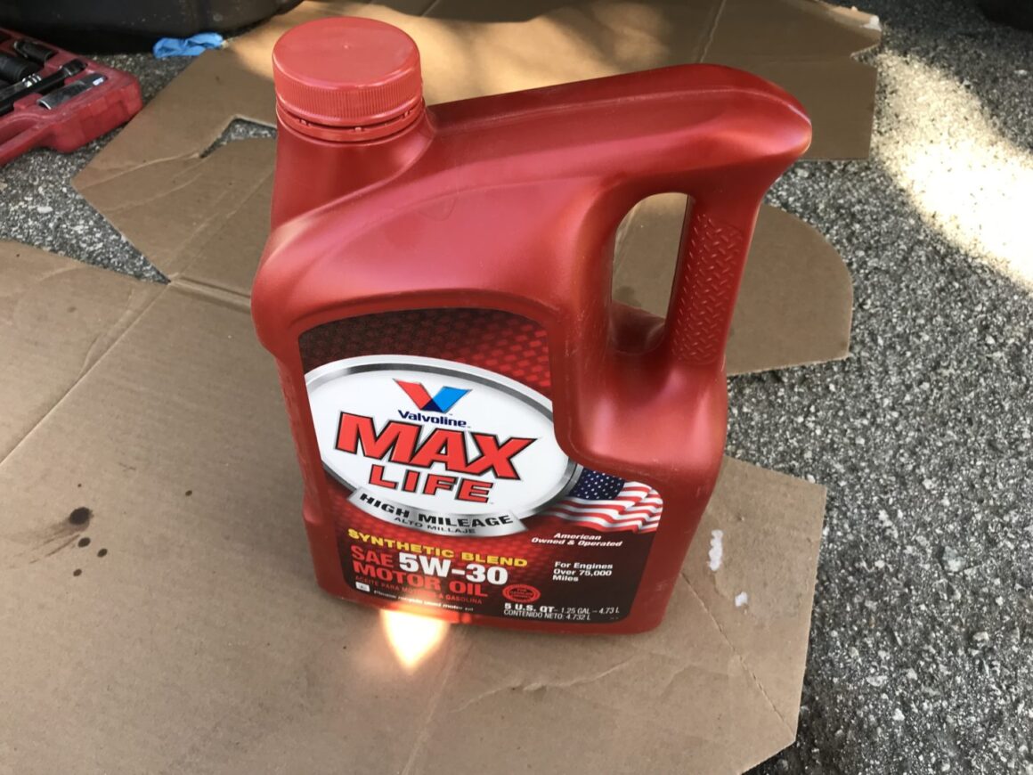 Oil and Oil Filter Replacement: 4th Gen Toyota 4Runner - The Track Ahead