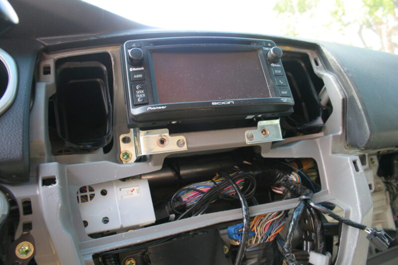 Rydeen Backup Camera Install: 4th Gen Toyota 4Runner - The Track Ahead