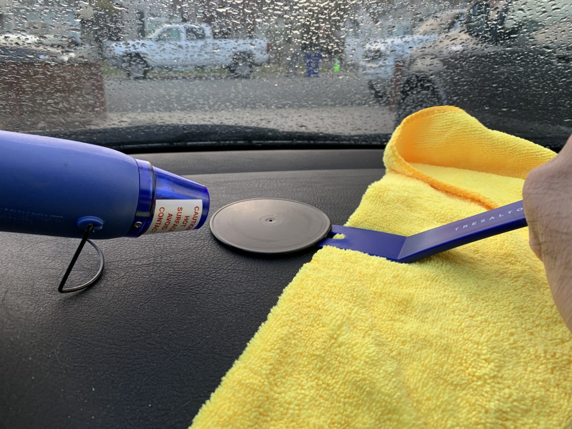 How to Remove a Sticky Suction Phone Mount from a Dashboard - The Track ...