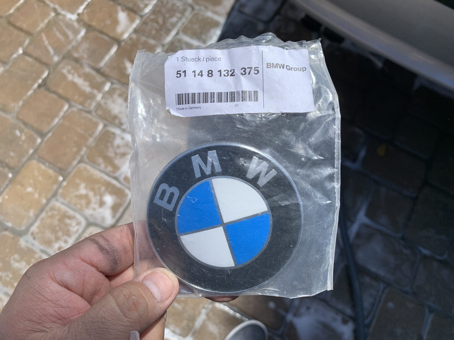 Replacing Hood & Trunk Roundel Emblems: BMW E46 3-Series - The Track Ahead