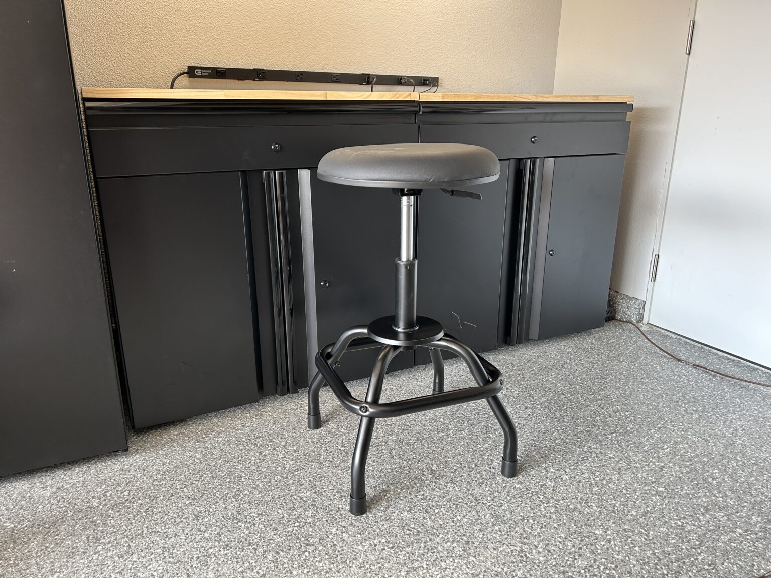 Koda Ultra Cushioned Pneumatic Shop Stool Review - The Track Ahead Koda Ultra Cushioned Pneumatic Shop Stool Review - The Track Ahead