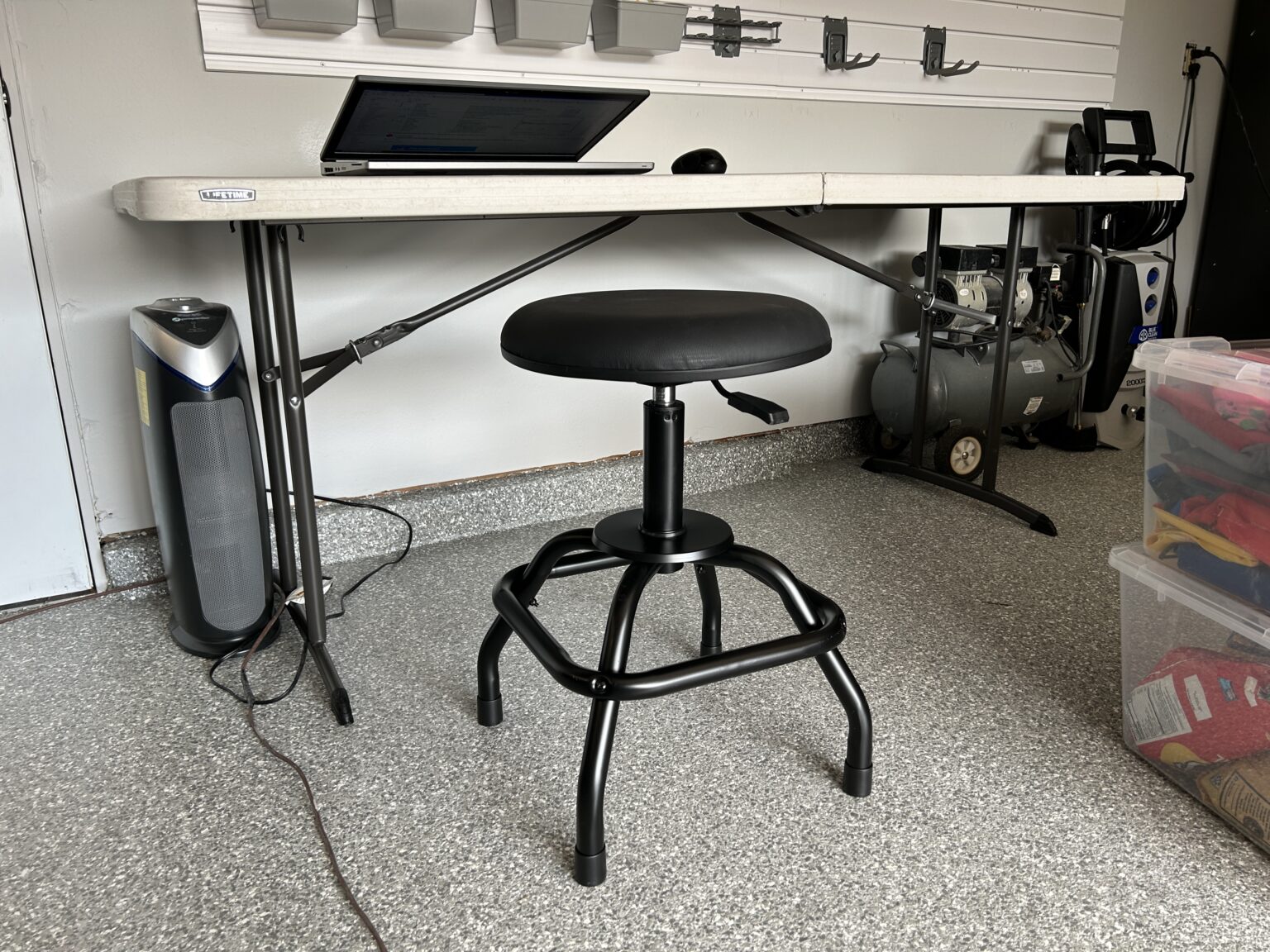 Koda Ultra Cushioned Pneumatic Shop Stool Review - The Track Ahead Koda Ultra Cushioned Pneumatic Shop Stool Review - The Track Ahead